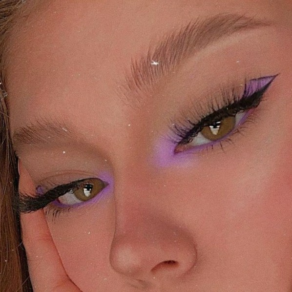 25 Stunning Photos Purple Makeup Looks