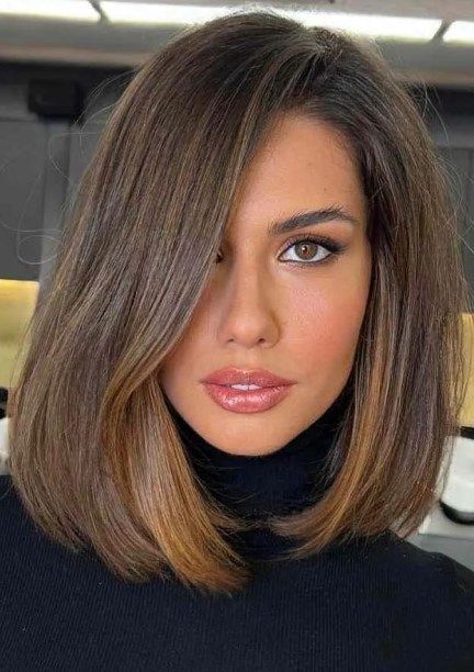 Cool Summer Bob Haircuts 2023: Choppy, Shaggy & Textured Styles to Try ...