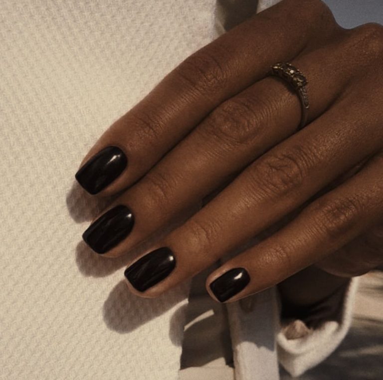 Black Nails Dark Skin 16 Ideas: Embrace Your Boldness - Fall Update ...