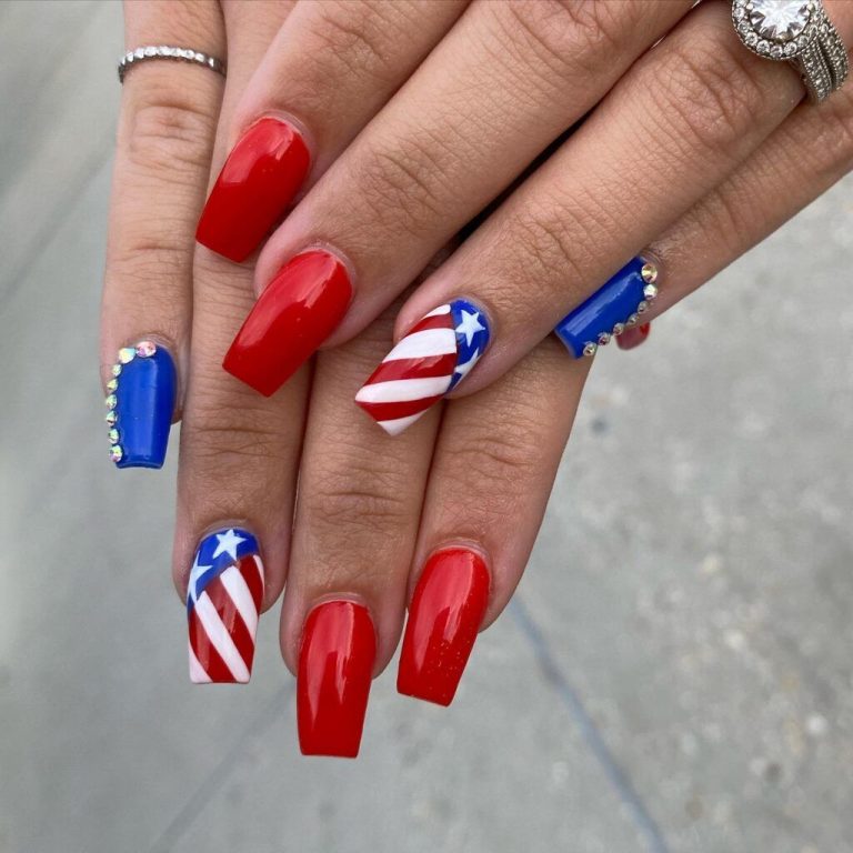 USA Flag Nails: Celebrating Flag Day with Vibrant Designs