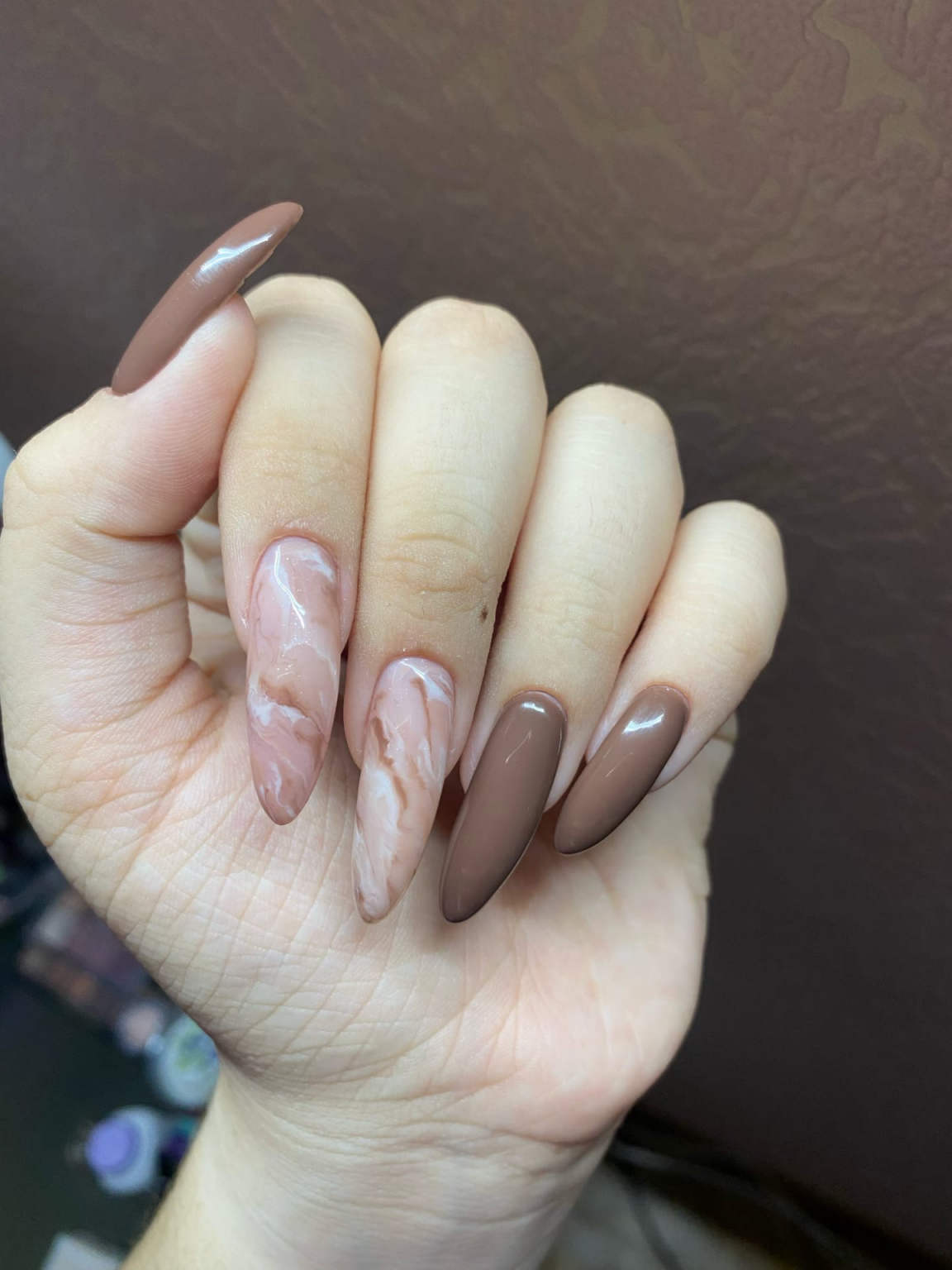 Sophisticated Minimalism: Natural Colors and Simple Designs for Fall ...