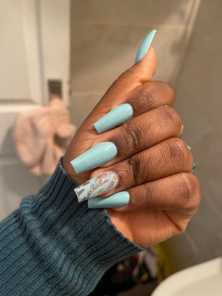 Uniquely Fresh Look with Light Blue Nail Art Ideas: The Perfect Shade ...