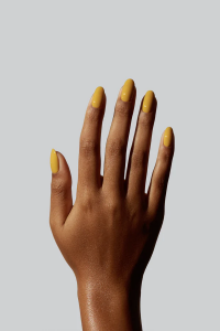 Modern Allure: Short Nails Dark Skin with Chic Simple Nail Designs