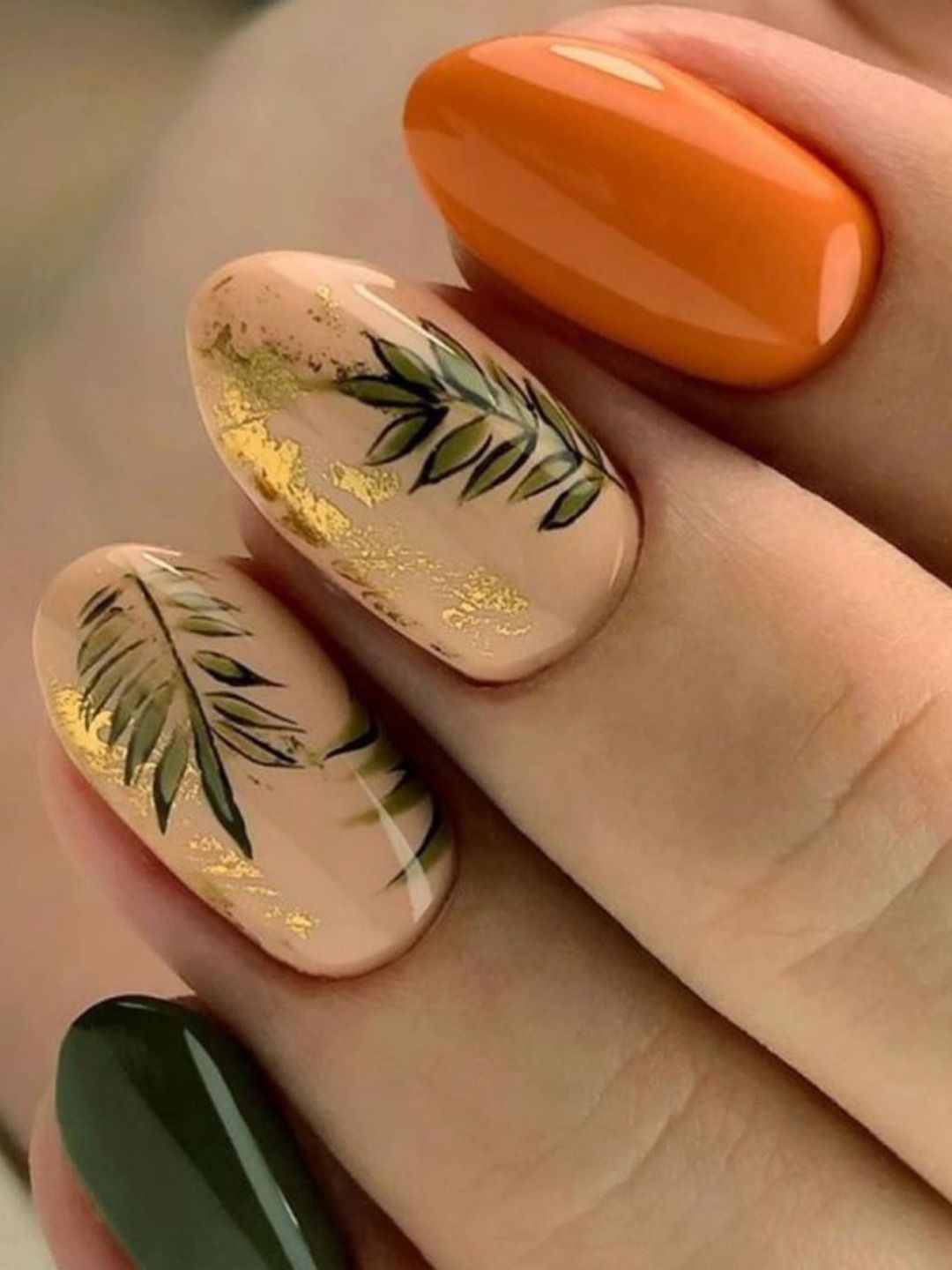 Autumn Inspiration: Cute and Simple Fall Nail Art Designs Featuring Leaves