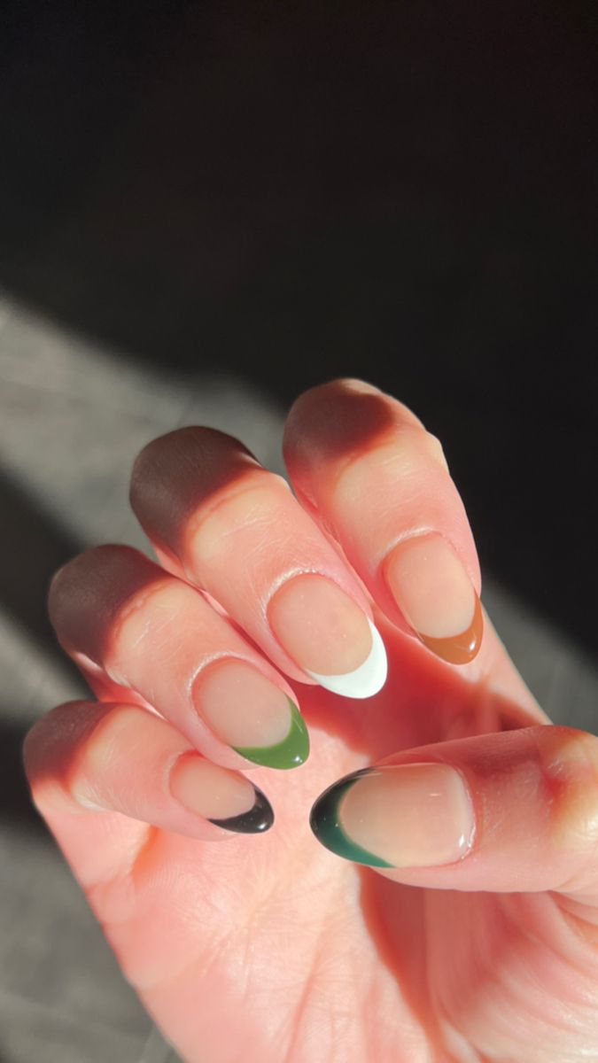 Fall Nail Round Shape 22 Ideas: Embrace the Season with Chic Nail ...