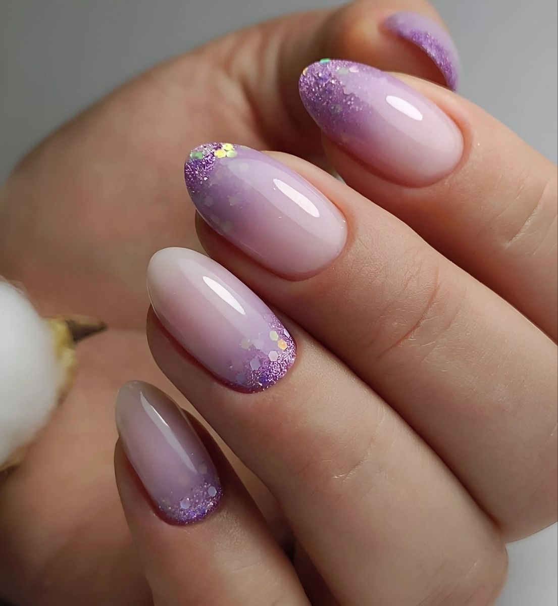 Round Nails 16 Ideas: Embrace the Beauty of Circular Nail Designs ...