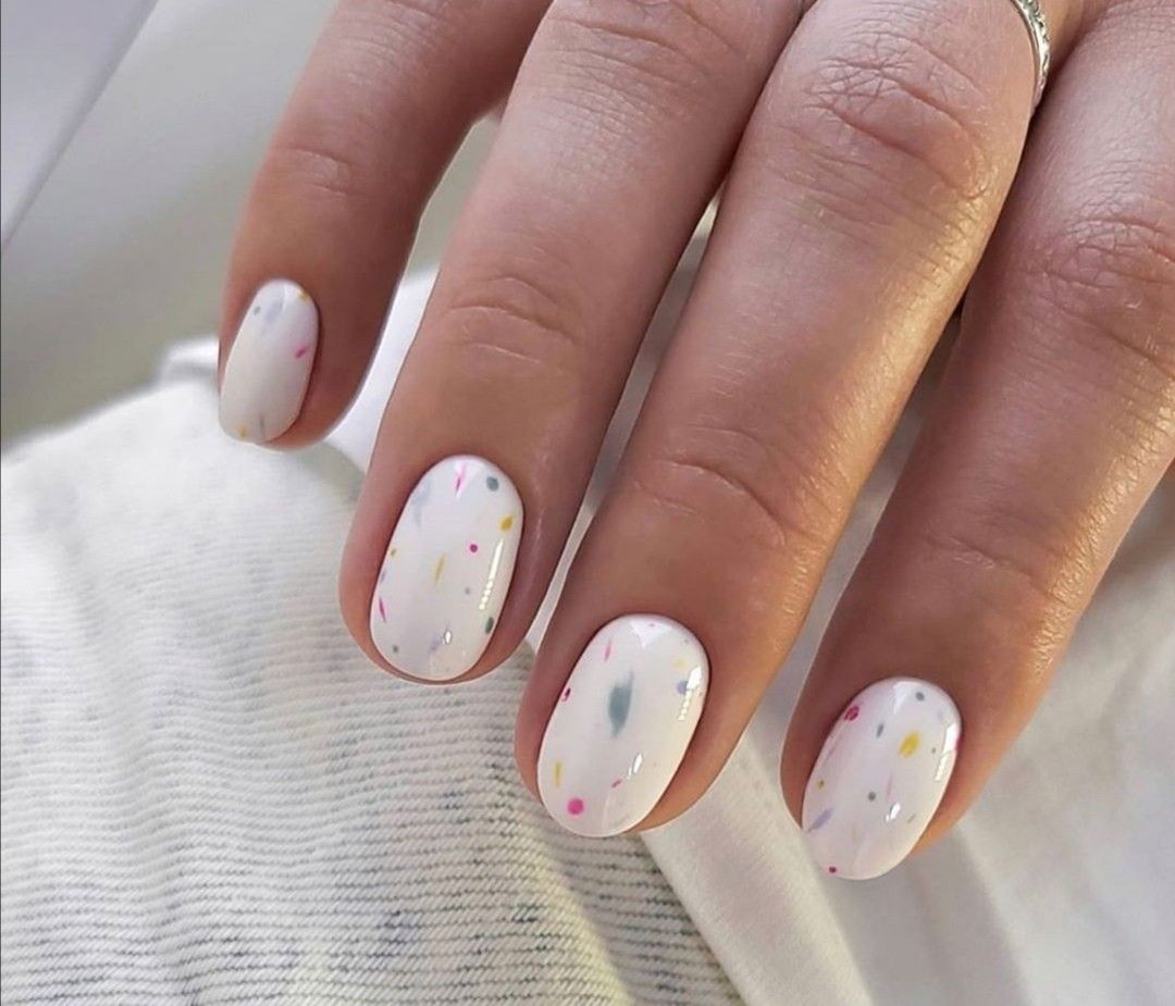 Round Nails 16 Ideas: Embrace the Beauty of Circular Nail Designs ...