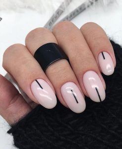 Round Nails 16 Ideas: Embrace the Beauty of Circular Nail Designs ...