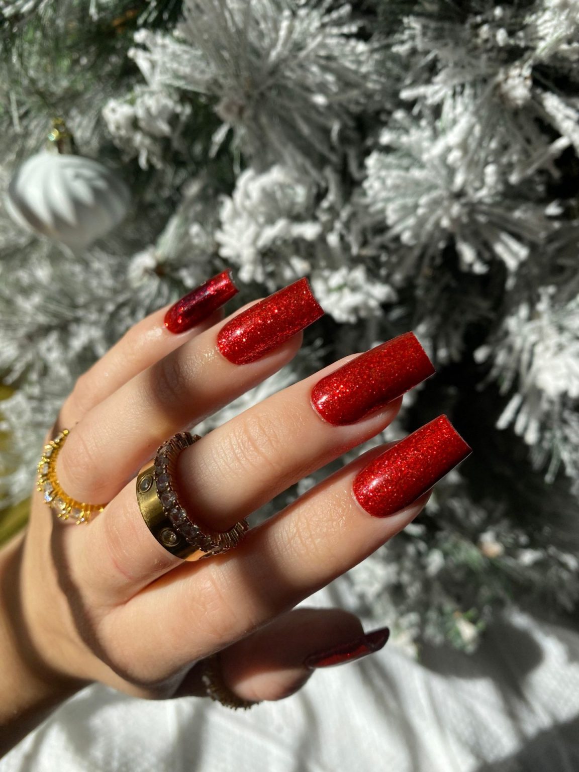 Red Nail Trends for Winter 2023 - 2024 20 Ideas: Stay Chic and Cozy ...