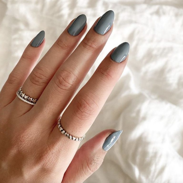Exploring the Cozy Charm of Grey Nail Colors for Winter 2023-2024 18 ...