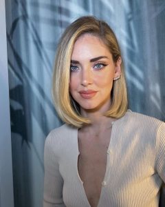 Stay Ahead of the Curve with 2024 Women's Haircut Trend