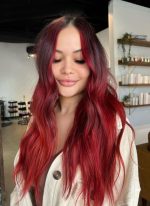 2024 Red Hair Color Guide: Discover Wine, Copper, and Auburn Trend