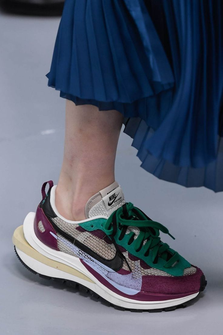 Explore 2024's Sneaker Styles: Where Fashion Meets Functionality