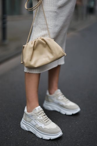 Explore 2024's Sneaker Styles: Where Fashion Meets Functionality