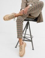 Explore 2024's Sneaker Styles: Where Fashion Meets Functionality