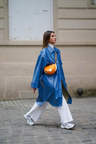 Discover the 2024 Capsule of Chic Minimalist Spring Outfits for Women