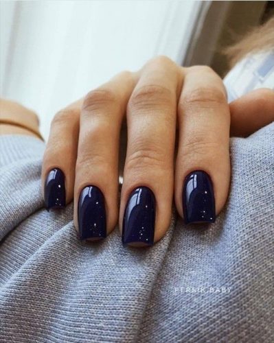 Embrace 2024 with Chic Dark Spring Nail Trends - Colors & Designs