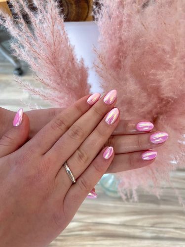 Embrace 2024 Spring Trends with Trendy Chrome Nail Designs