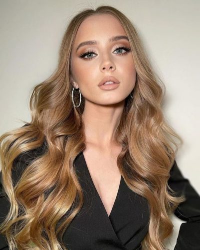 Revitalize Your Look with 2024's Trendiest Spring Haircuts for Women