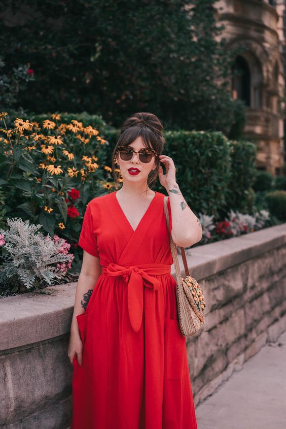 Spring Midsize Outfits 2024: Office to Vacation Wardrobe Essentials