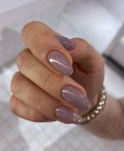 Shellac Nails for Spring 2024: Fresh Designs, Classy Colors & Manicure ...