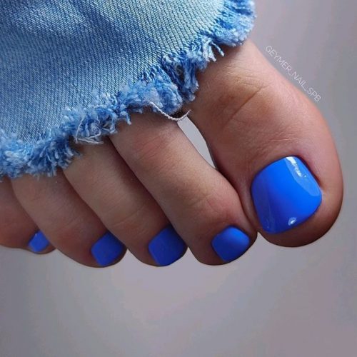 Top Summer 2024 Toe Nail Trends: Bright, Classy Designs & Natural Looks
