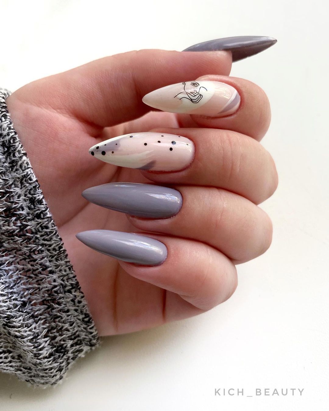 Explore 2024's Summer Acrylic Nail Designs: Vibrant & Trendsetting