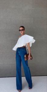 Trendy Summer 2024 Outfits for the Stylish 30-Something Woman