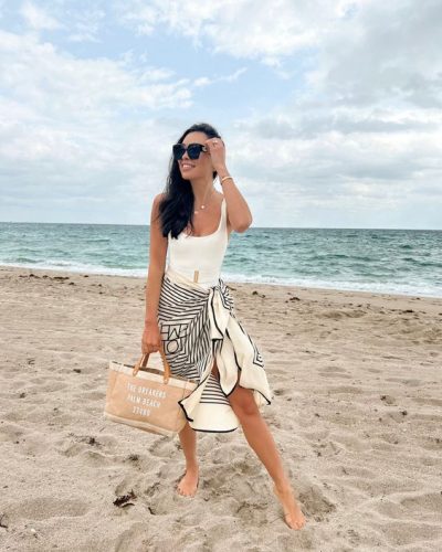 Summer Vacation Outfits 2024: Chic Beach Styles for Women and Modest Trends