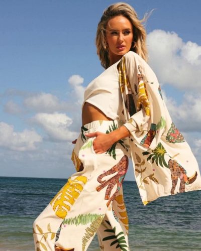 Summer Vacation Outfits 2024: Chic Beach Styles for Women and Modest Trends