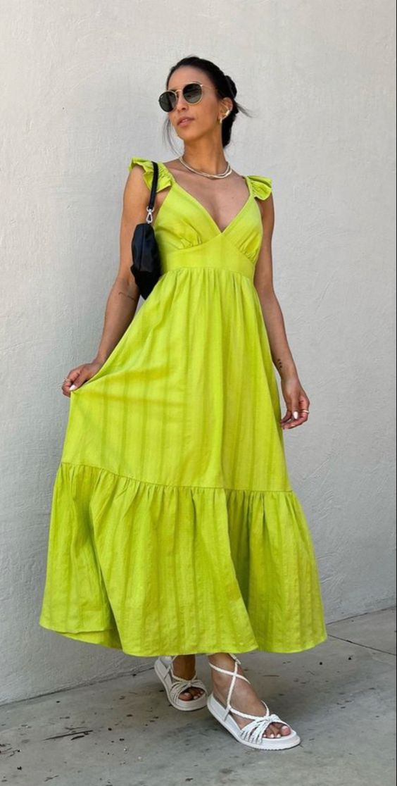 Explore 2024's Trendy Summer Sundresses – Chic, Casual & Cute Outfits ...