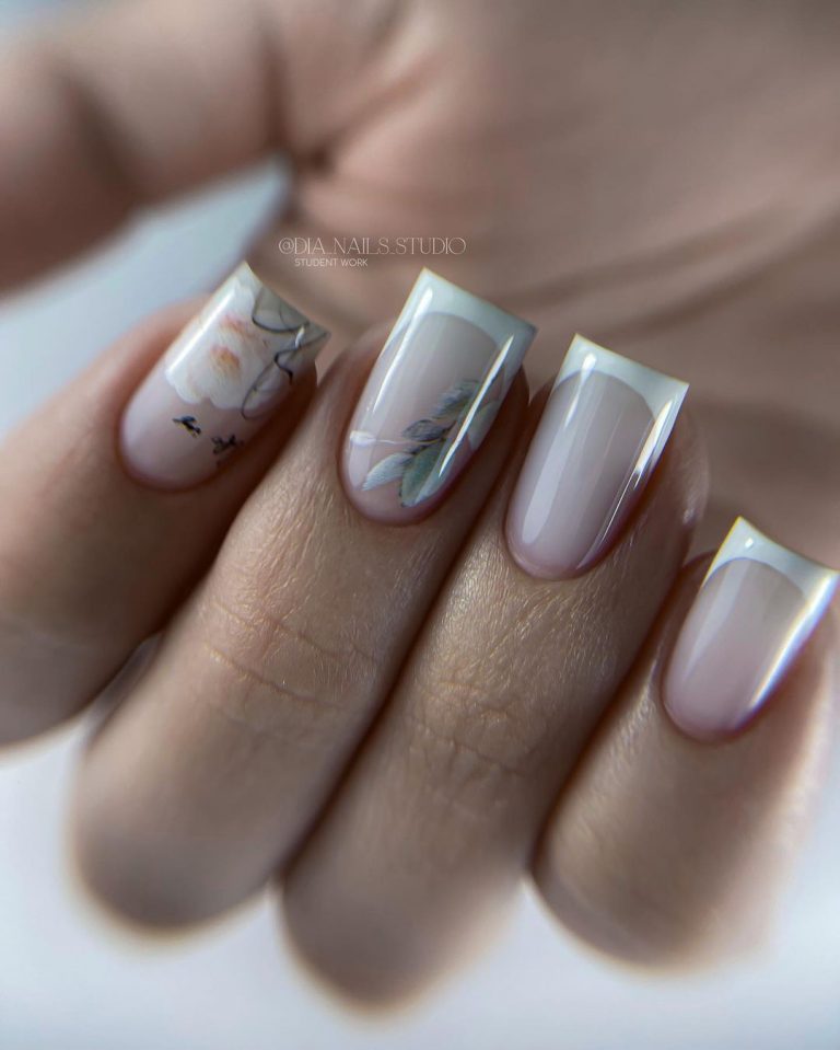 25 Ideas for Elegant French Tip Nail Designs for Summer - Cute & Cool ...