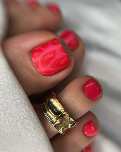 25 Best Summer Pedicure Colors 2024: Stunning Ideas for Fair, Pale, Tan ...