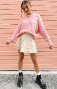 Cute and Comfy Fall Outfits for College Students - 25 Ideas