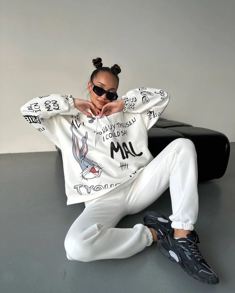 26 Ideas for Women's Fall Sweatshirts: Fashion Style, Cute and Casual ...