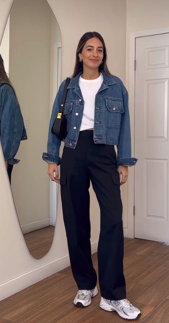 Cute and Comfy Fall Outfits for College Students - 25 Ideas