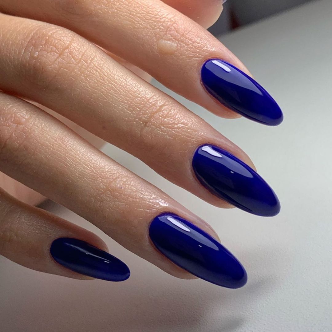 28 Fall Almond Nails Ideas | Trendy Designs, Prices & Retailers