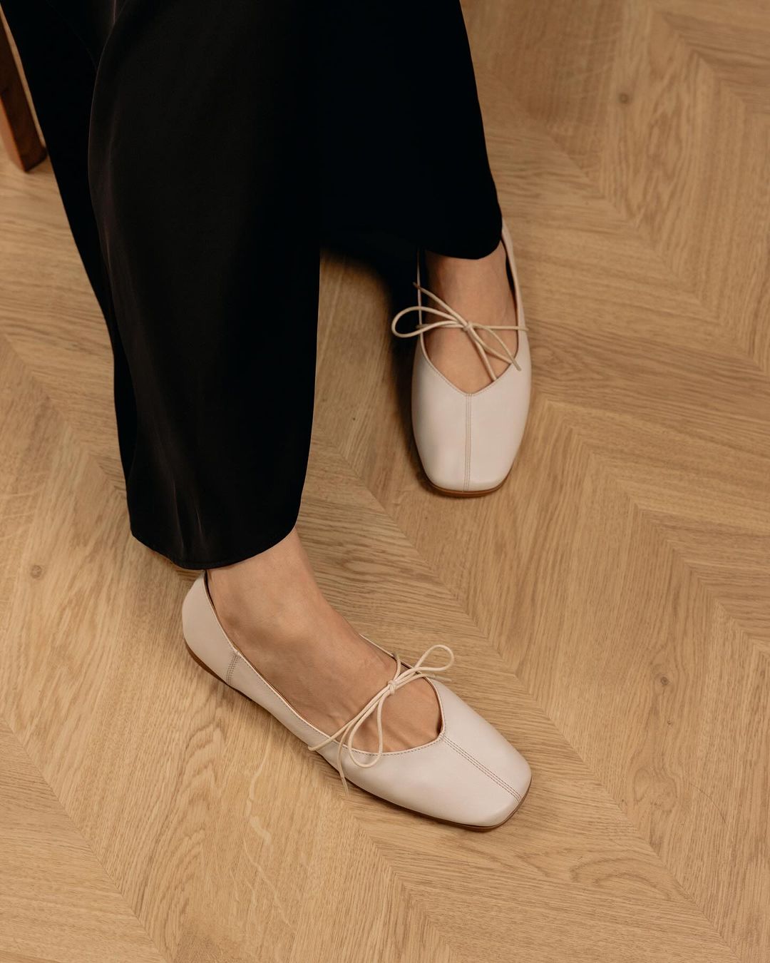 26 Stylish Ideas to Wear Ballet Flat Shoes: From Work to Street Style