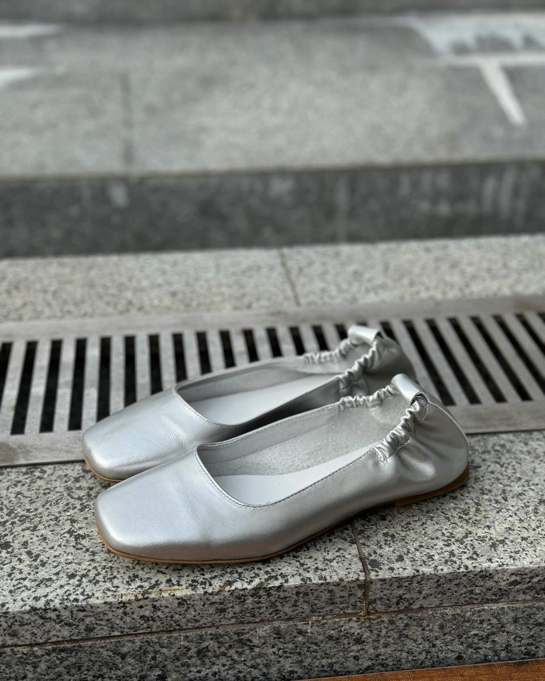 26 Stylish Ideas to Wear Ballet Flat Shoes: From Work to Street Style