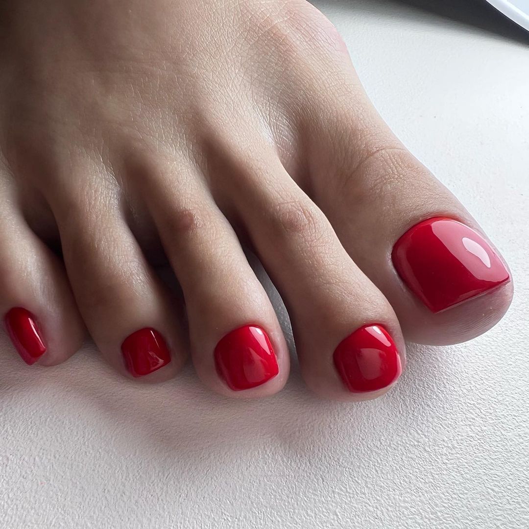 Fall Toe Nail Colors 2024 - 25 Best Ideas for Stunning Autumn Pedicures