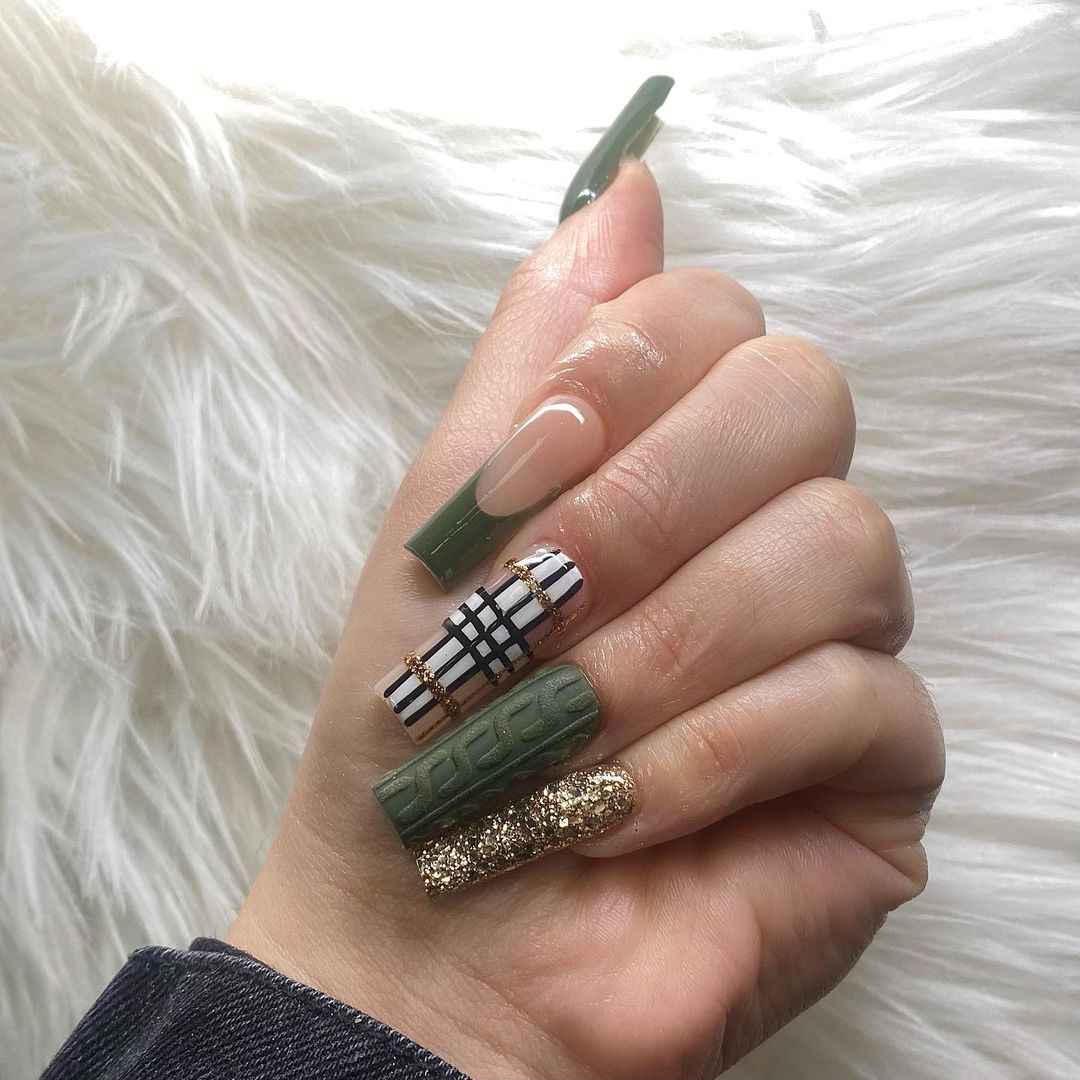 25 Trendy Olive Green Fall Nails Ideas: Acrylic, Designs, and More