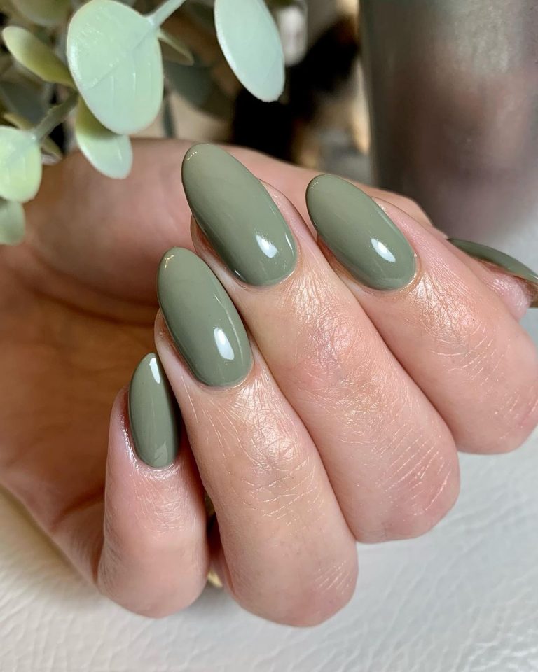 25 Trendy Olive Green Fall Nails Ideas: Acrylic, Designs, and More
