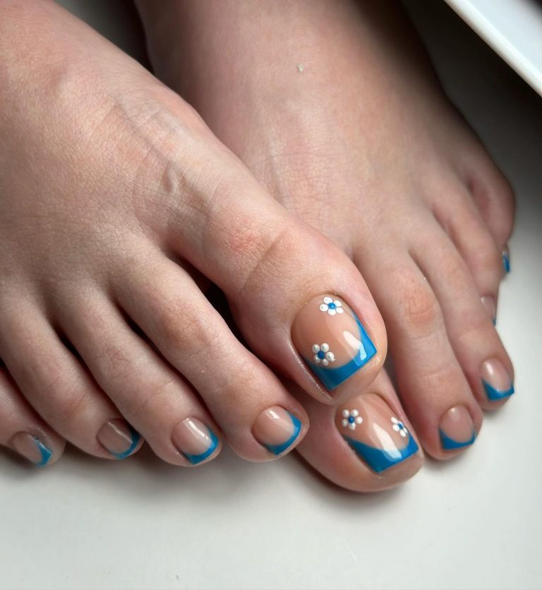 Stunning Fall Toe Nail Art 25 Ideas - Designs, Colors, and Pedicure Trends