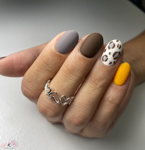 Fall Season Nails: 26 Chic Ideas for Every Nail Type and Shape