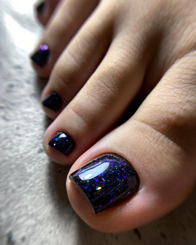 Stunning Fall Toe Nail Art 25 Ideas - Designs, Colors, and Pedicure Trends