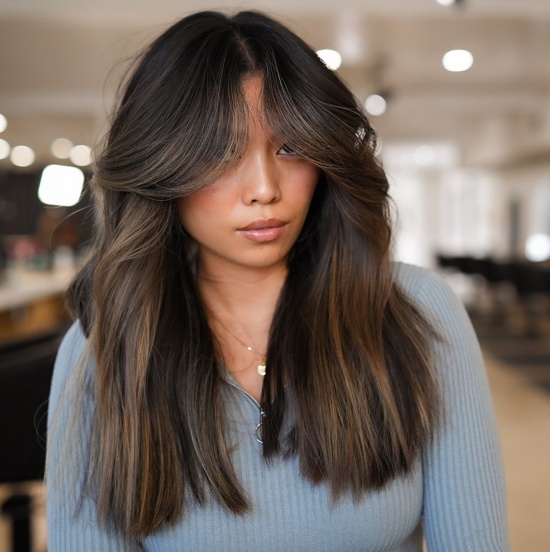 Fall Hairstyles with Curtain Bangs 2024 - 26 Ideas, Trends, and Tips