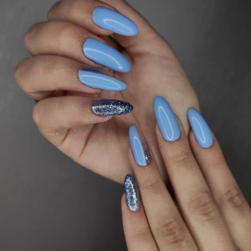 Inspiring Fall Blue Nails 2024: Designs, Colors, and Art 27 Ideas