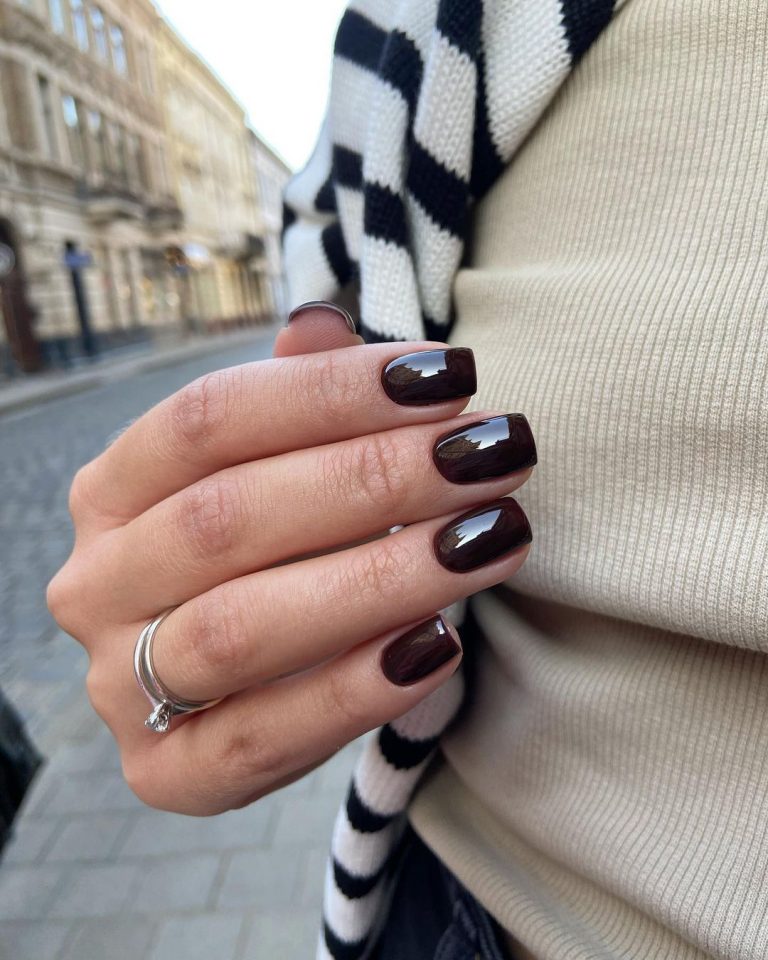 25 Ideas for Fall Shellac Nails 2024: Designs, Colors, and Trends