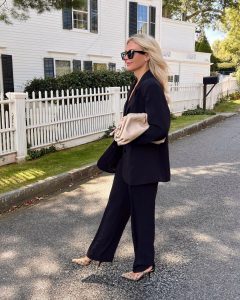 Discover Women's Fall Suits 2024: 25 Elegant and Classy Ideas for Work ...