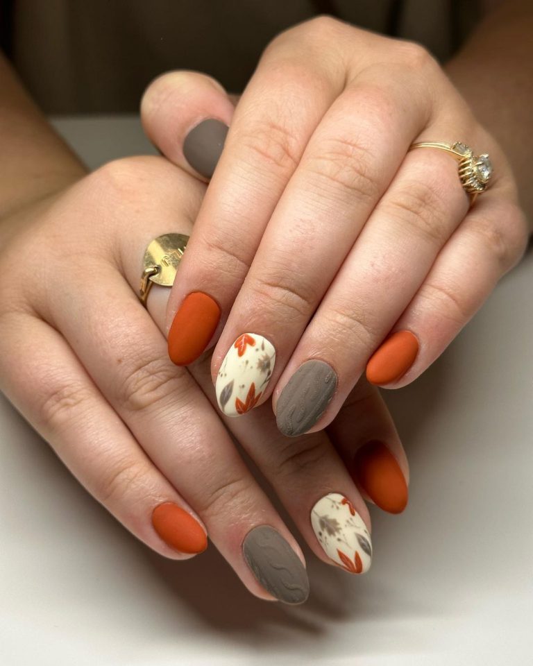 Cute Fake Nails for Fall 24 Ideas: Trendy Designs and Inspo